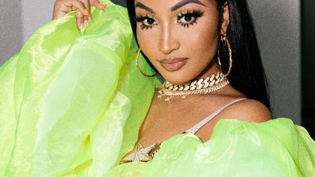 Shenseea becomes the first woman to win “Best Reggae Act” at the MOBO ...